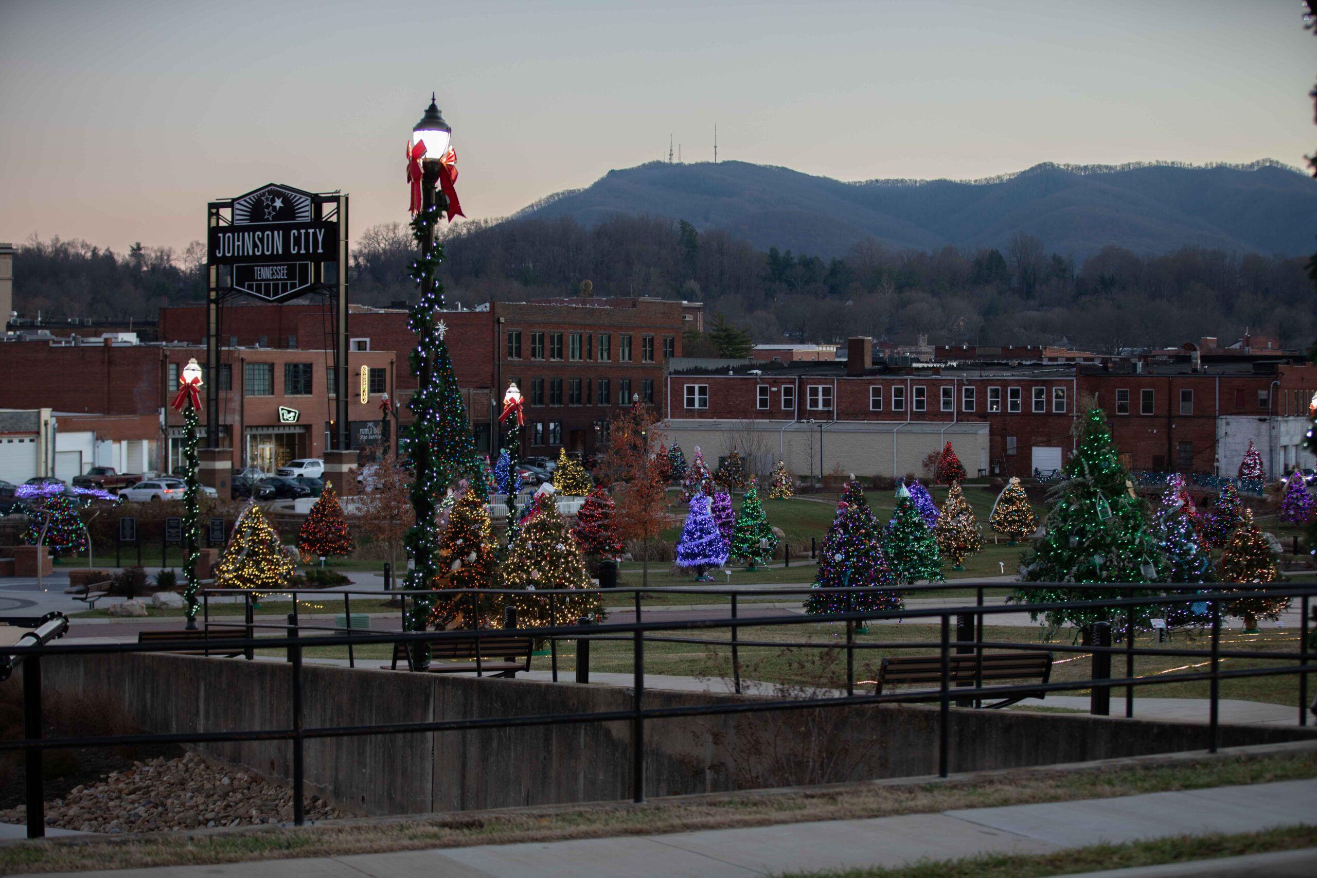 Holiday Experiences - Johnson City Convention & Visitor Bureau