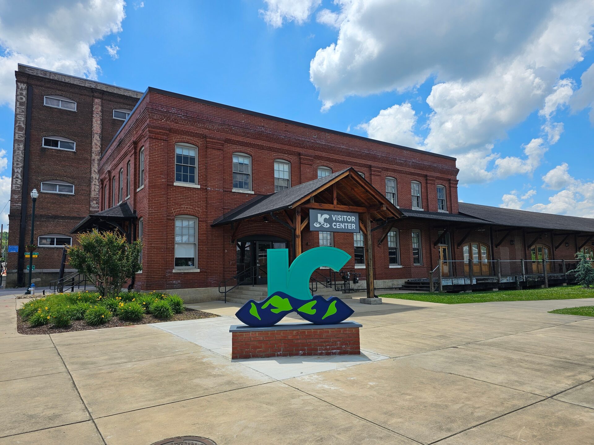 Visitor Center - Johnson City Convention & Visitor Bureau